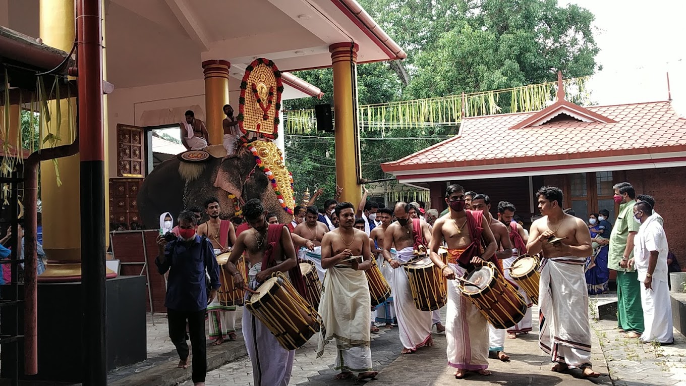 Shivarathri Mahotsavam 2025 | Poovani Shiva Temple Thrissur